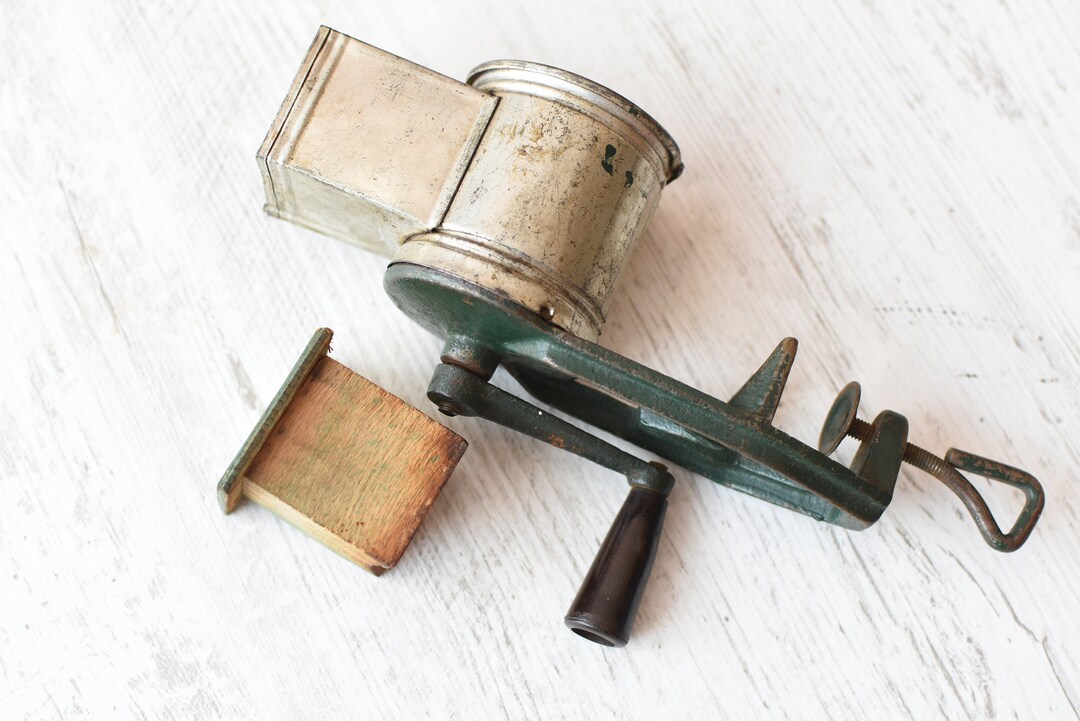 Vintage Nut Grinder//nut Mill//kitchen Mill//hand Nut Grinder//almond ...
