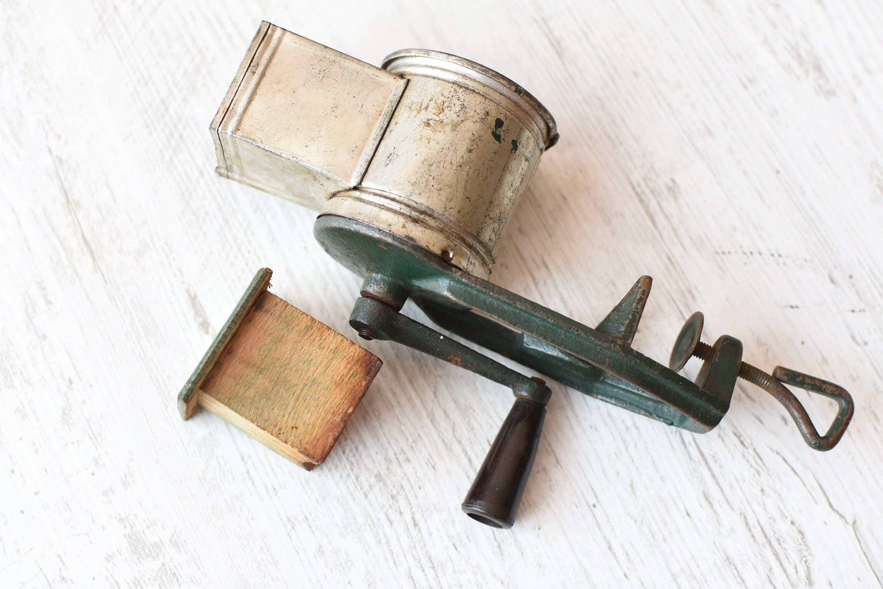 Vintage Nut Grinder//nut Mill//kitchen Mill//hand Nut Grinder//almond ...