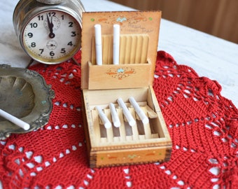 Old Cigarette Box - Etsy
