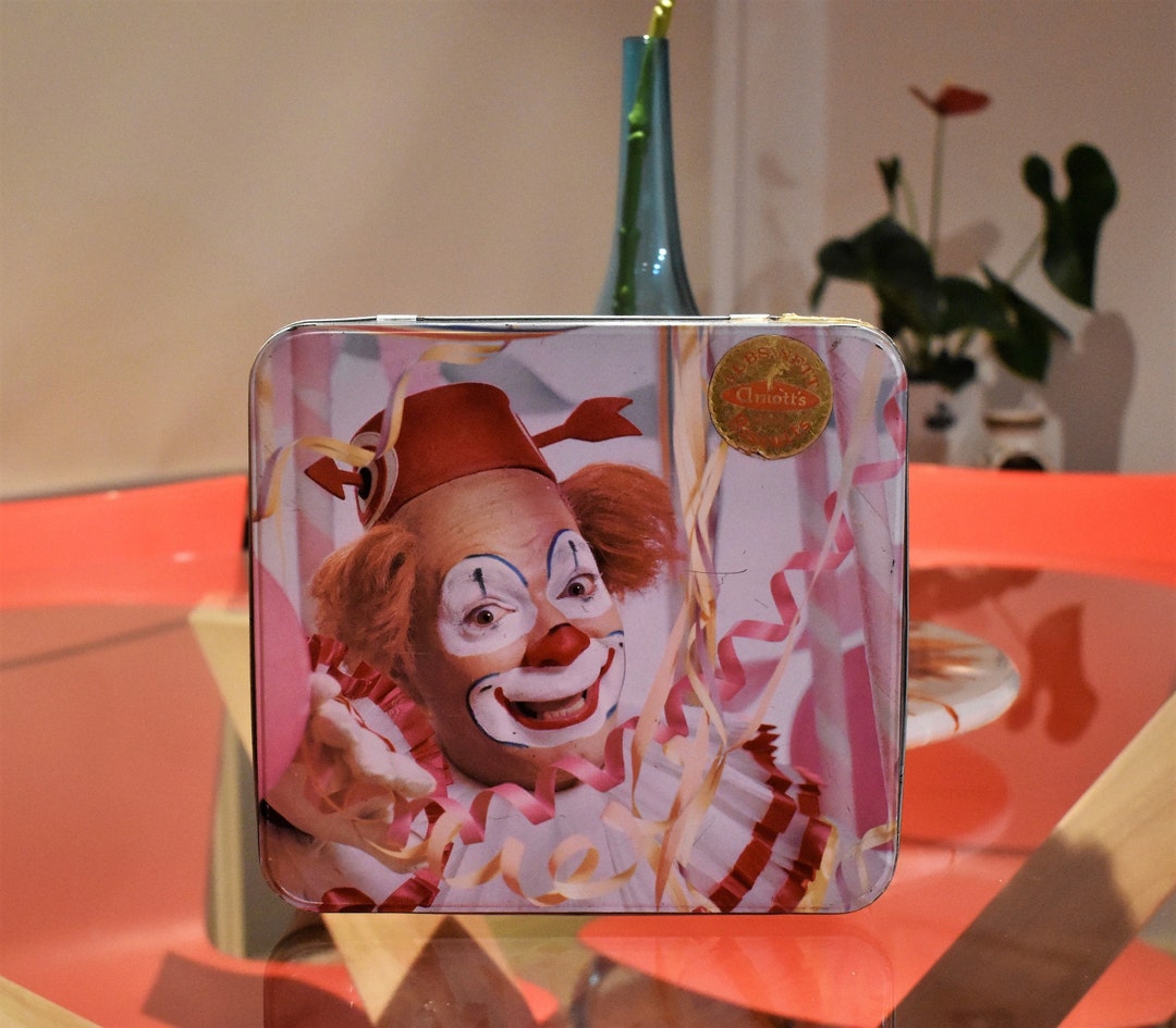Arnott's 1965 "big Top" Circus Clown Biscuit Tin - Full of 1960s Xmas ...