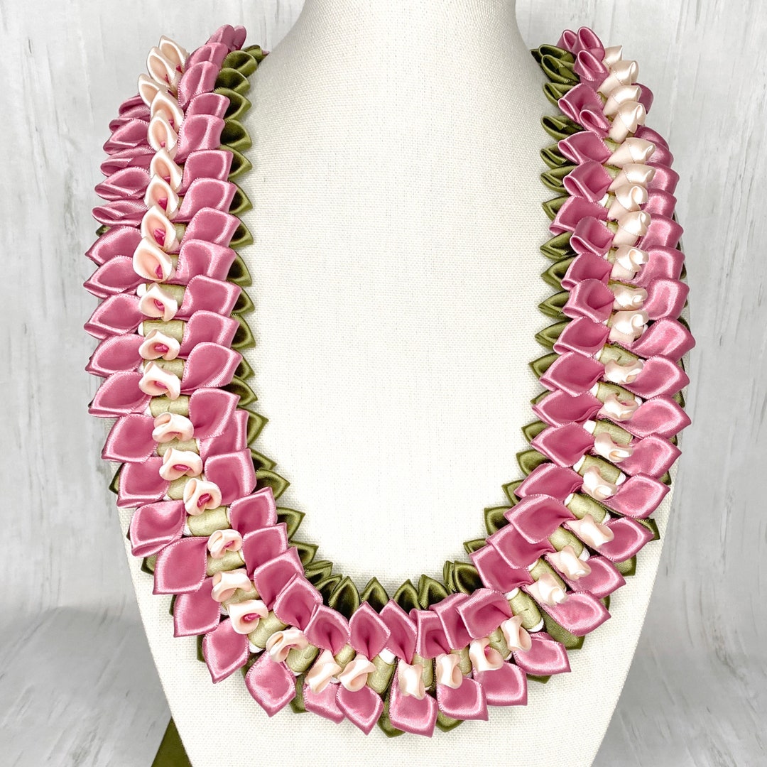 Vintage in Pink Ribbon Lei - Etsy