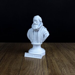 Johannes Kepler Sculpture, Astronomer Bust Decor - Etsy