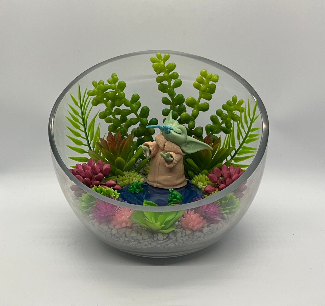 Baby Yoda grogu Eating Frogs Terrarium Kit Artificial - Etsy