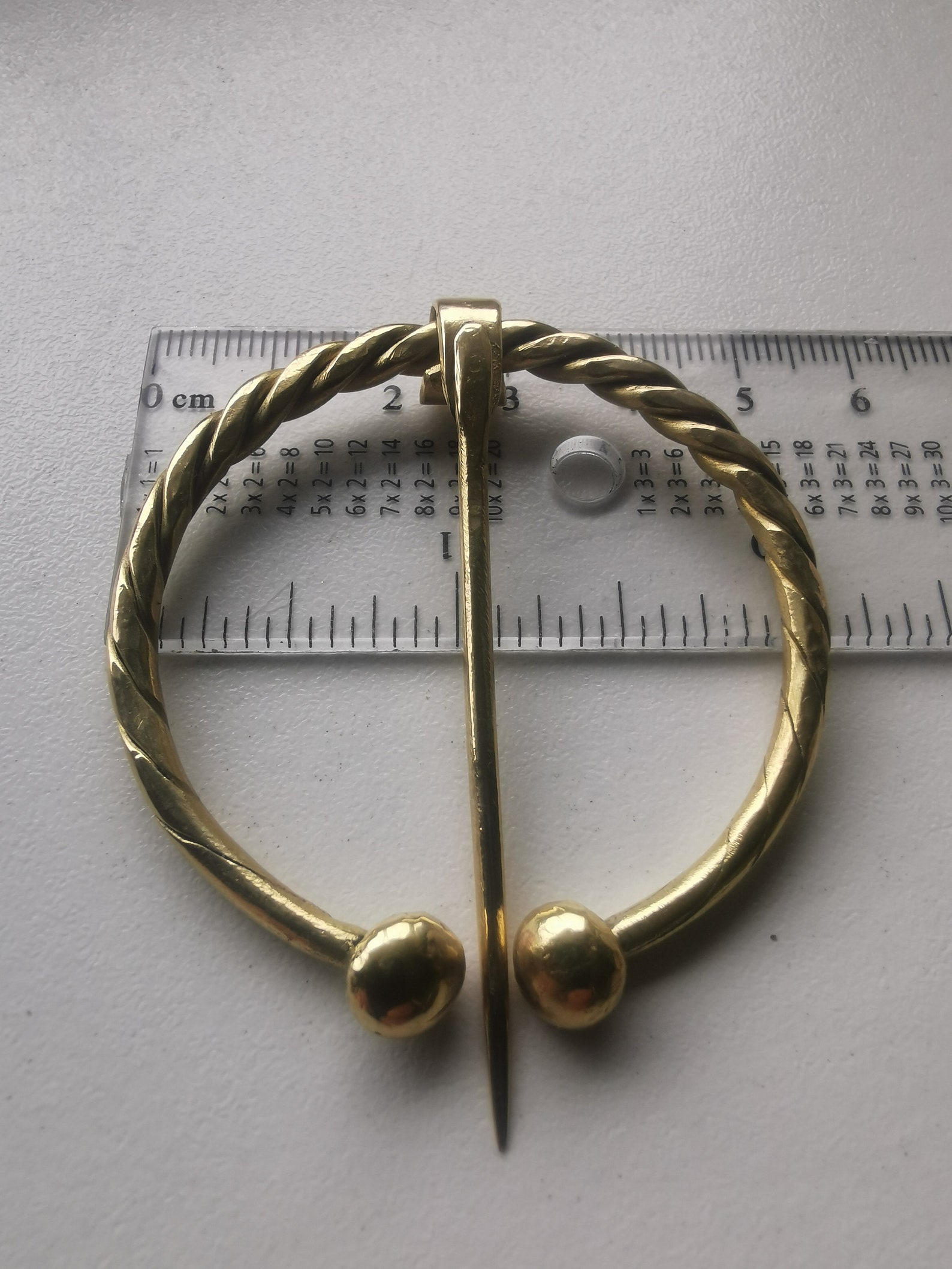 Large Fibula Handmade of Brass Twisted Horseshoe Shape Brooch Scarf ...