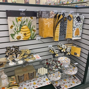 Bee Window Valance With Matching Cafe Curtains. Custom Order Sizes ...