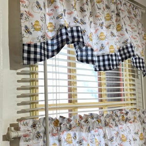 Bee Window Valance With Matching Cafe Curtains. Custom Order Sizes ...