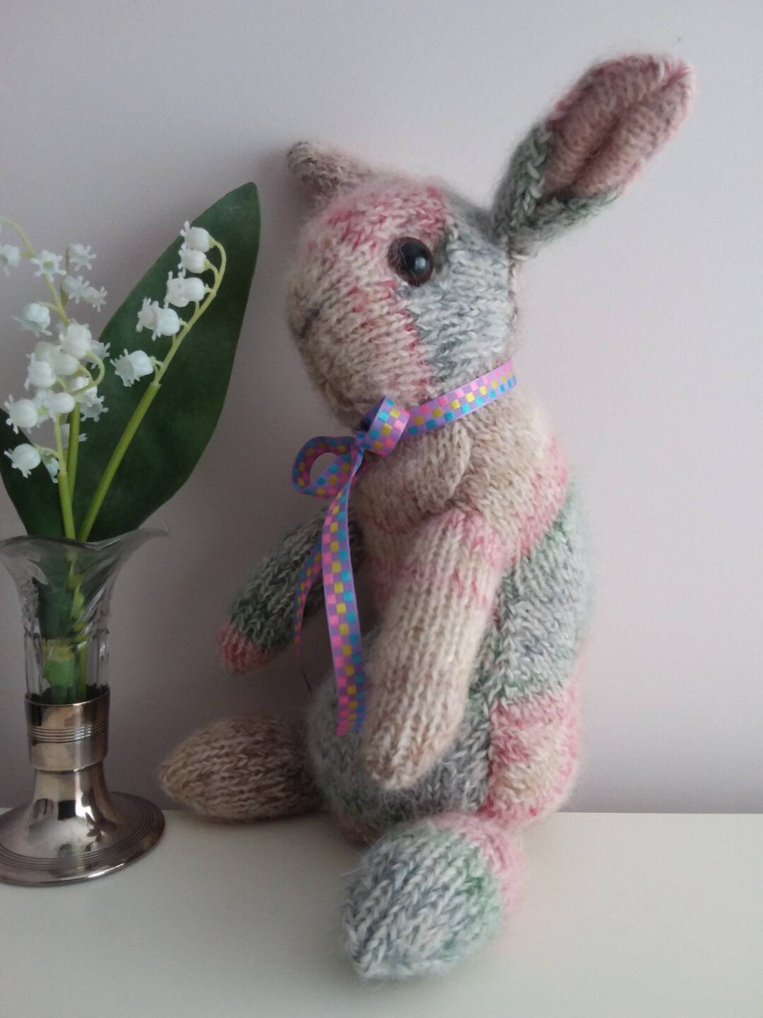 Hand Knitted Wild Rabbit Dot Pebbles Pattern by Claire Garland - Etsy
