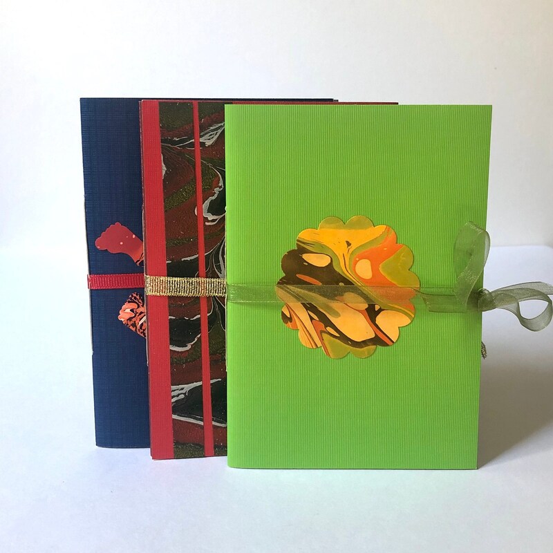 Dos a Dos Book - Etsy