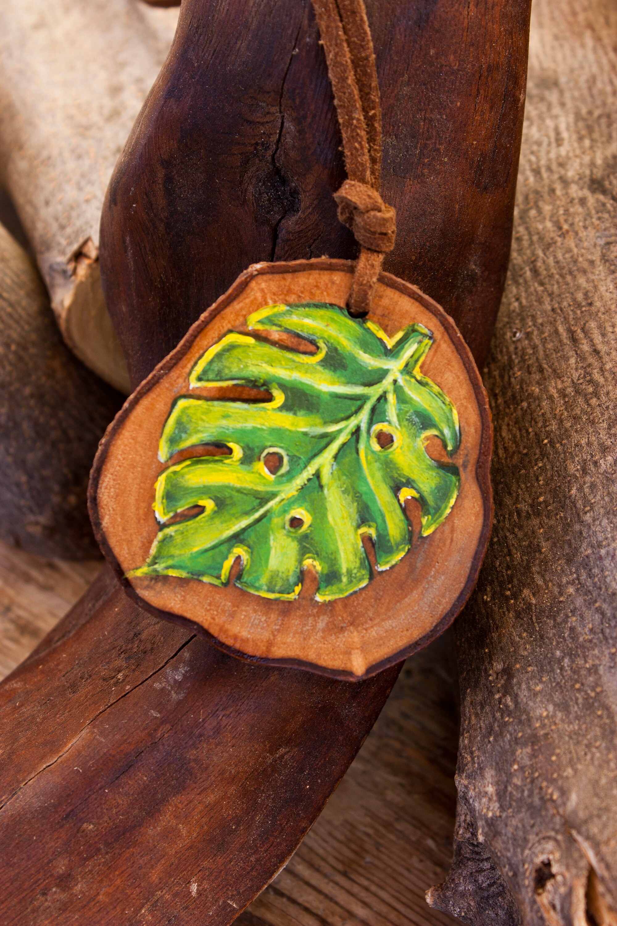 Monstera Plant Personalised Wooden Handpainted Pendant - Etsy