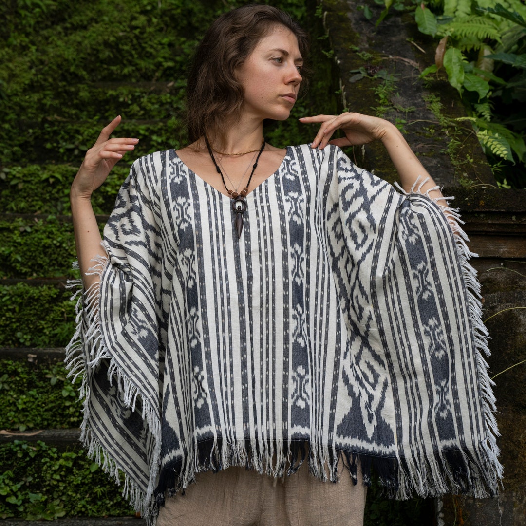 Short Poncho Sweater Women - Hippie Poncho - Boho Poncho - Handmade ...