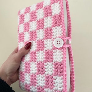 Crochet Checkered Book Sleeve - Etsy