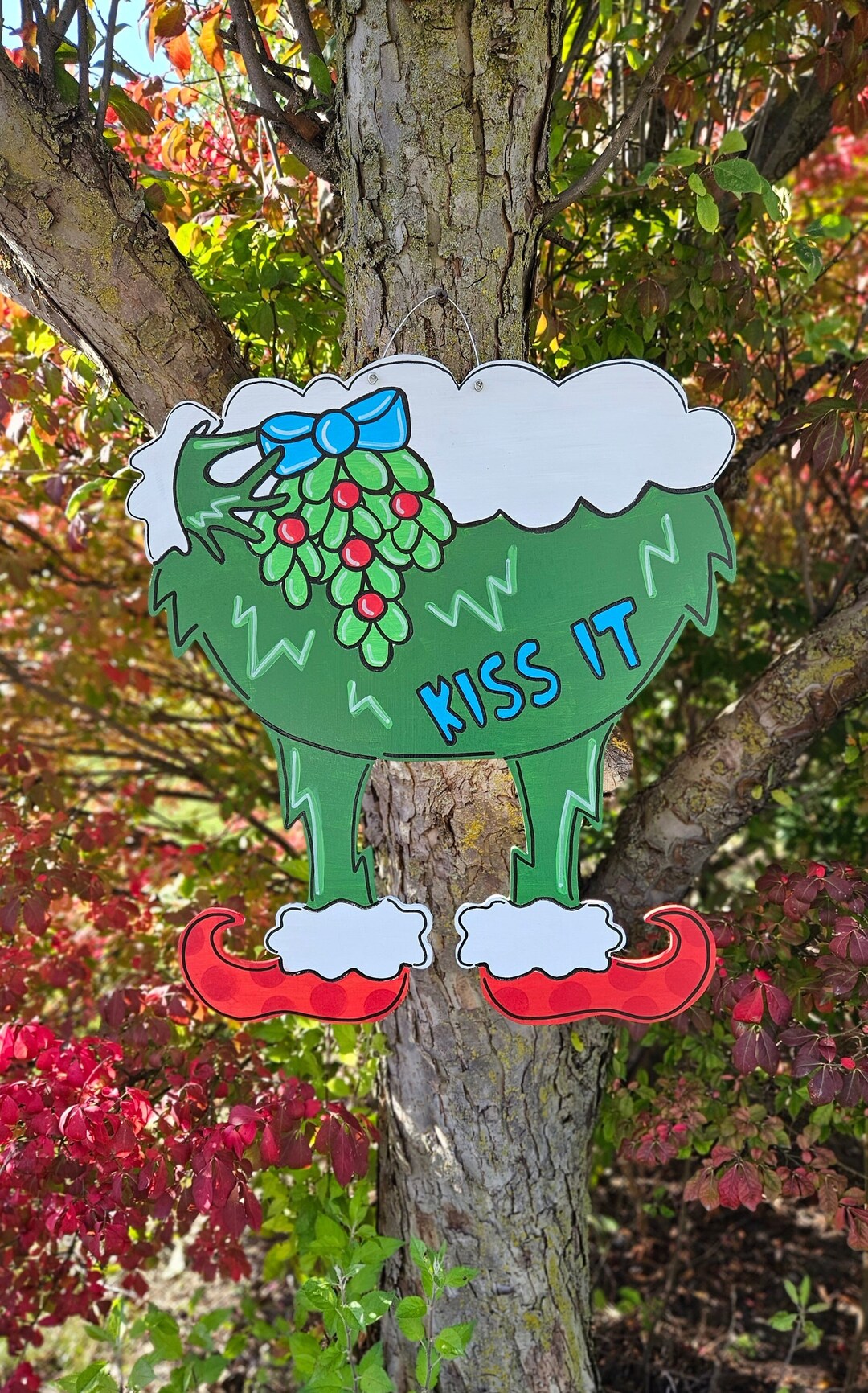 Grinch - Kiss It Christmas Door Hanger - Etsy