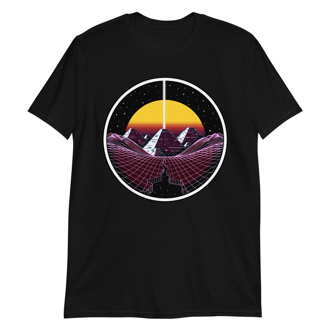 Synthwave Egyptian Pyramids Shirt, Psychedelic Retro 80s Tee, Vaporwave ...