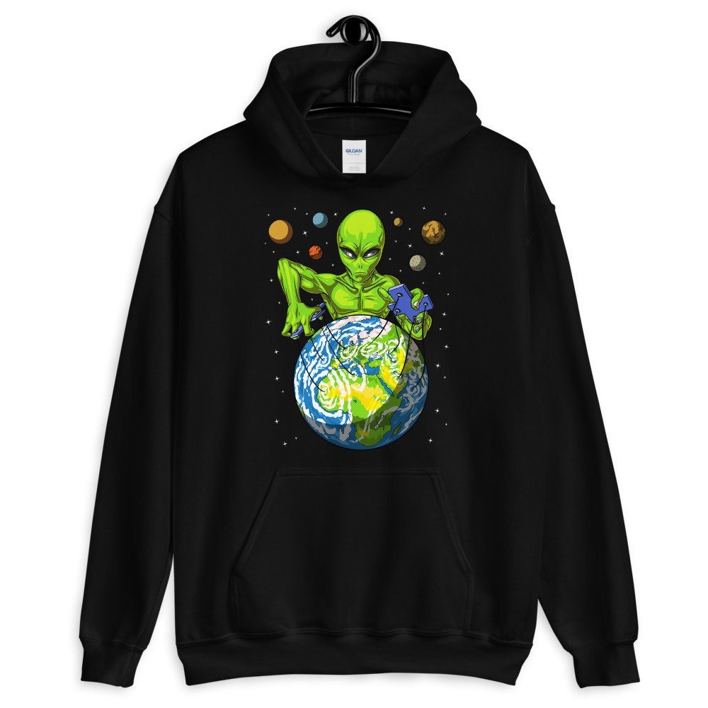 Space Alien Puppeteer Hoodie - Alien Mens Hoodie - Extraterrestrials ...