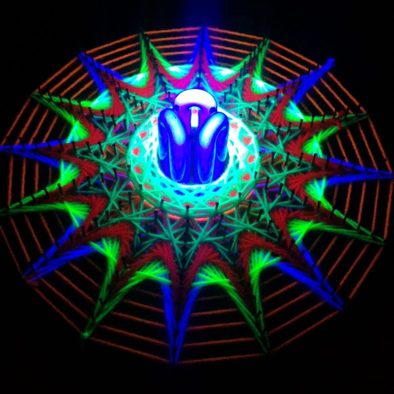 String Art UV Fluo 20x20cm - Etsy
