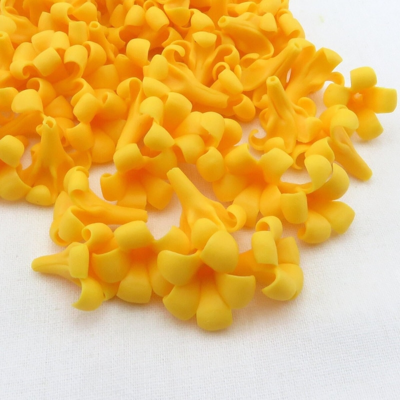 Clay Hawaiian Lei for Car - Etsy