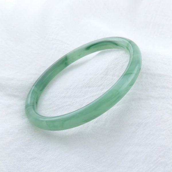 Jade Bangle - Etsy