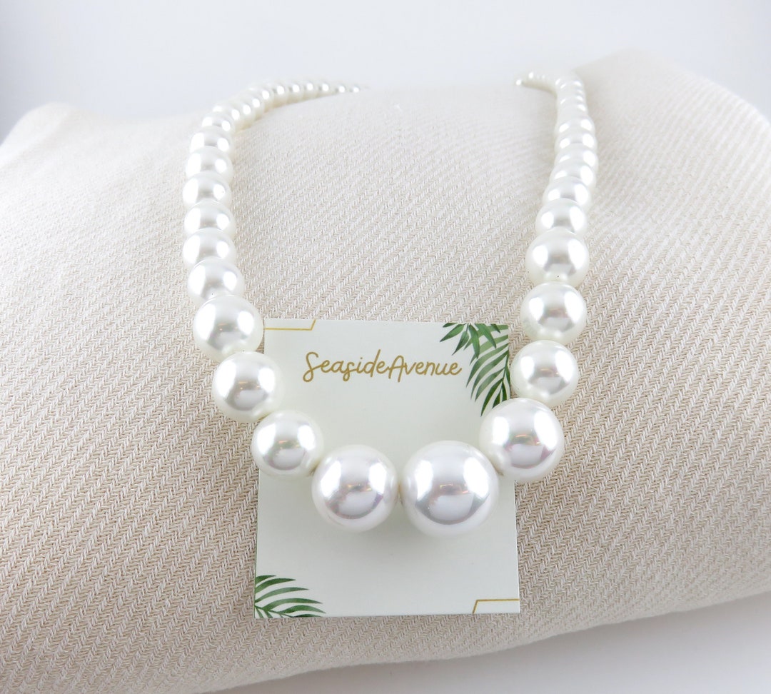 20" White Pearl Strand Necklace - Etsy
