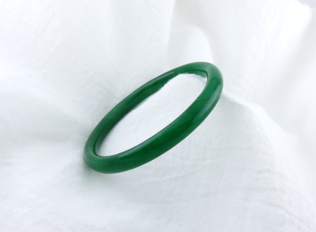 Dark Green Jade Bangles / 8mm Jade Bangle, Round, Smooth, High Quality ...