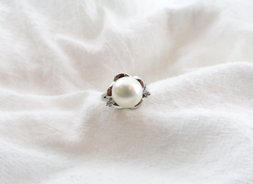 White Pearl Ring / Classic 925 Sterling Silver Ring With Single Pearl ...