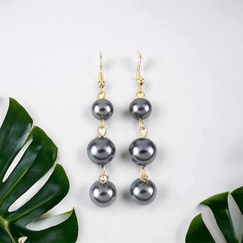 Black Pearl Dangle Necklace - Etsy