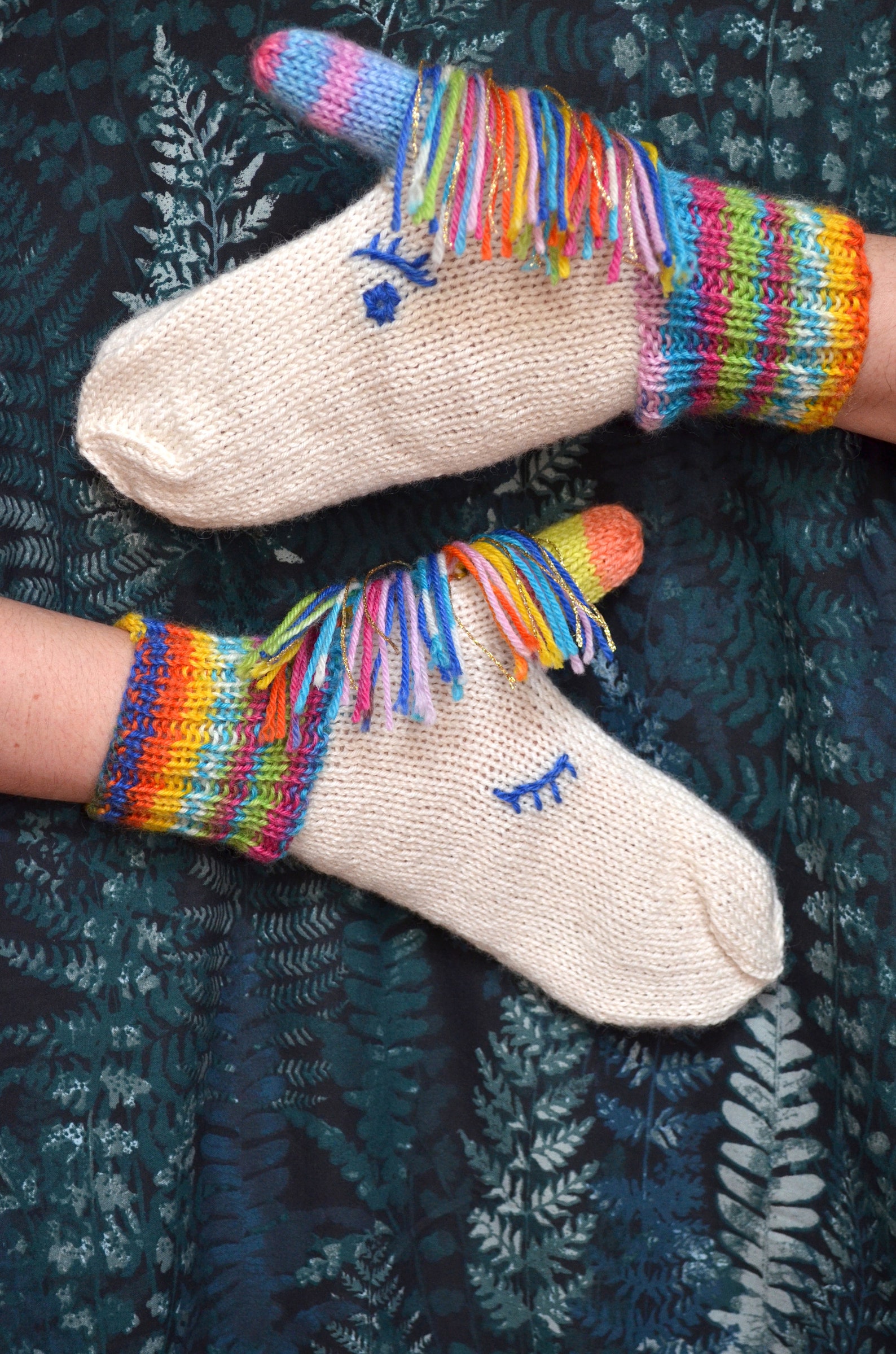 Aurora Unicorn Mittens Pattern, Knitted Mittens, Kid's Mittens, Pdf ...