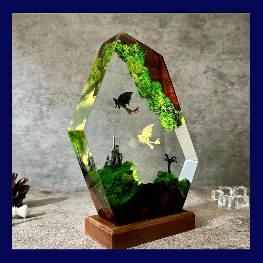 Toothless Fury Fly Over the Castle Night Lights, Toothless Resin Epoxy ...