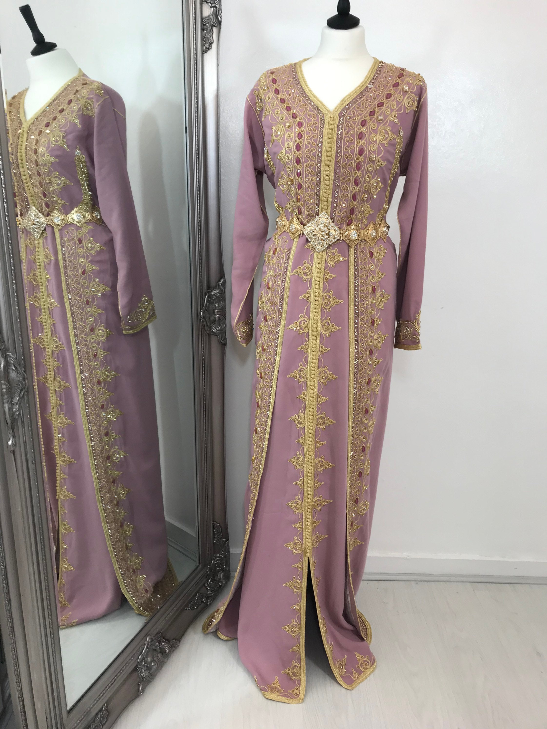 Moroccan Takchita kaftan Caftan dress | Etsy Moroccan Takchita kaftan Caftan dress | Etsy