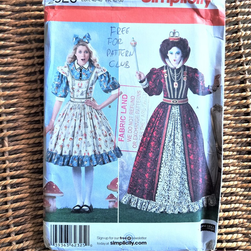 Alice in Wonderland Red Queen - Etsy