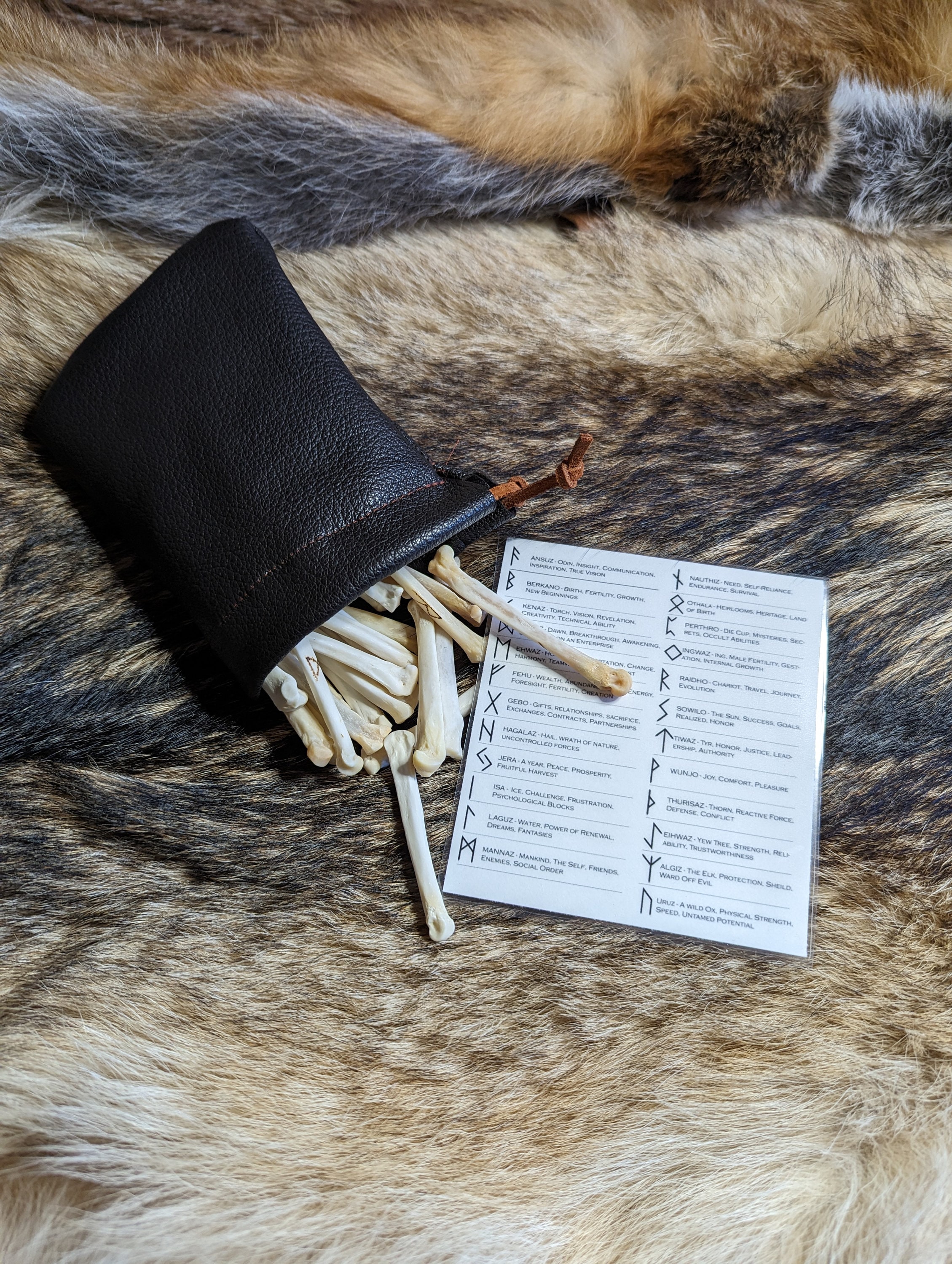 Bone Runesticks Elder Futhark Rune Set - Etsy