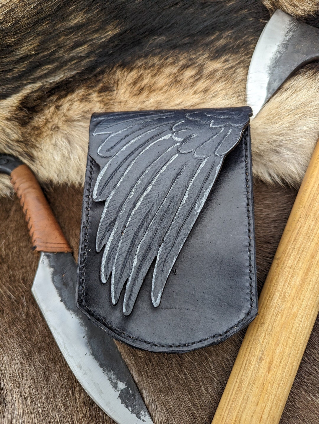 Handmade Leather Raven Wing Belt Pouch for Faire or Festival - Etsy