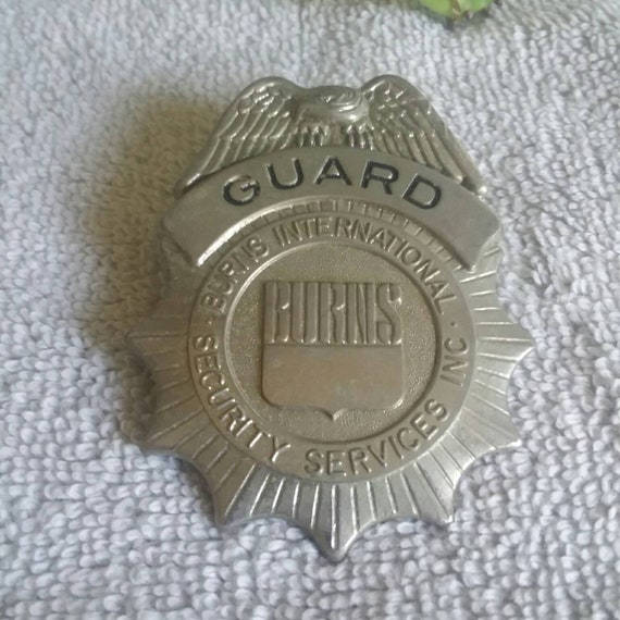 Vintage guard badge Burns retired guard badge large h… - Gem