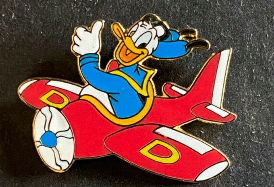 Donald Duck Flying Disney Pin - Etsy