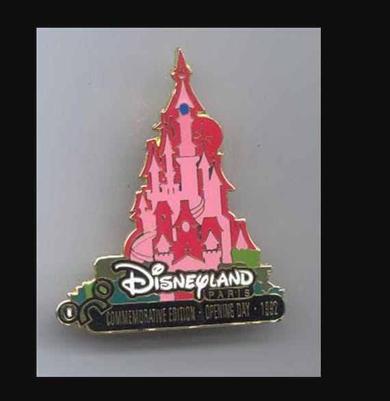 Vintage Disneyland Paris Castle Disney Pin - Etsy