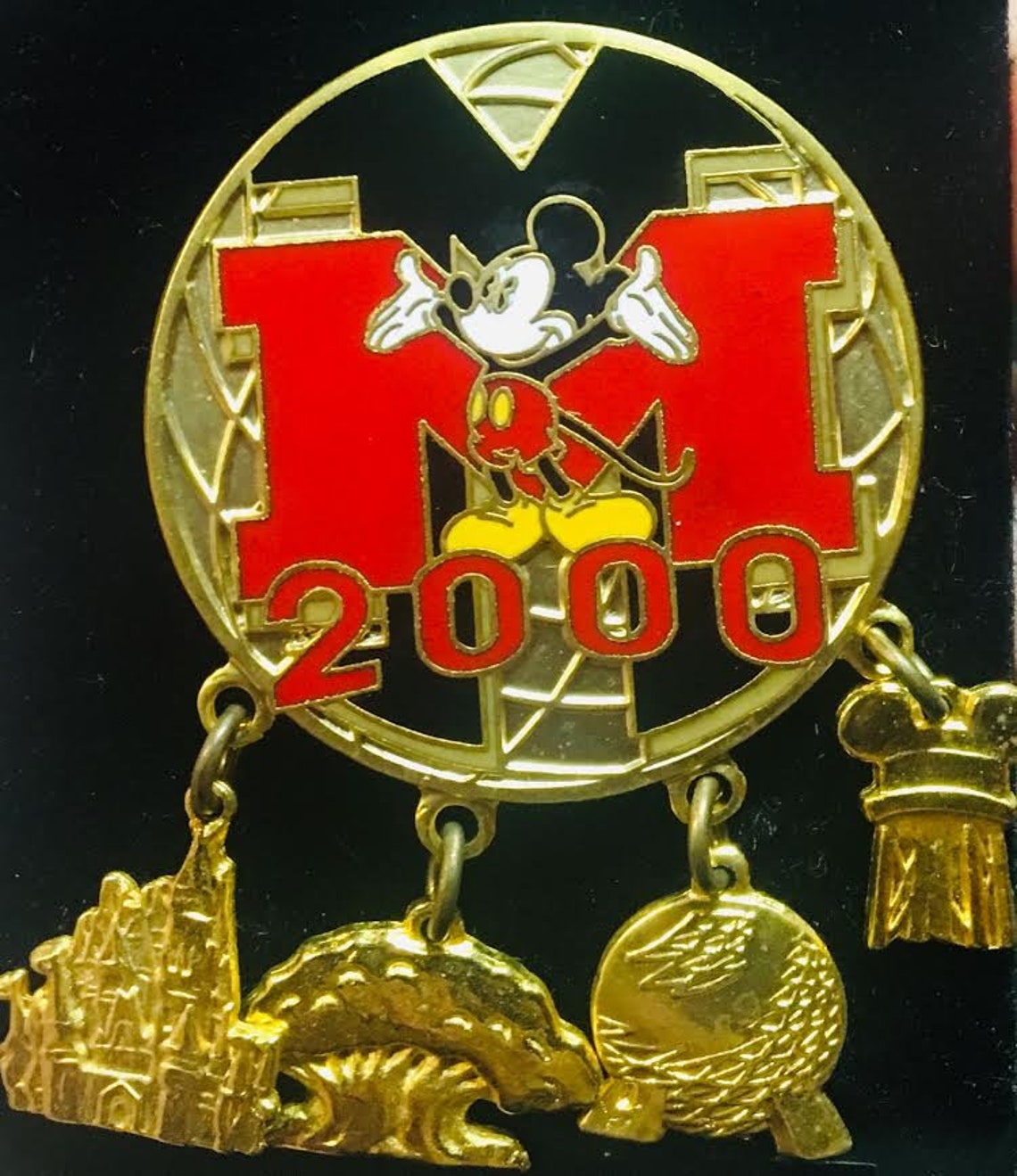 Vintage Limited Edition Mickey Mouse Parks Pin - Etsy