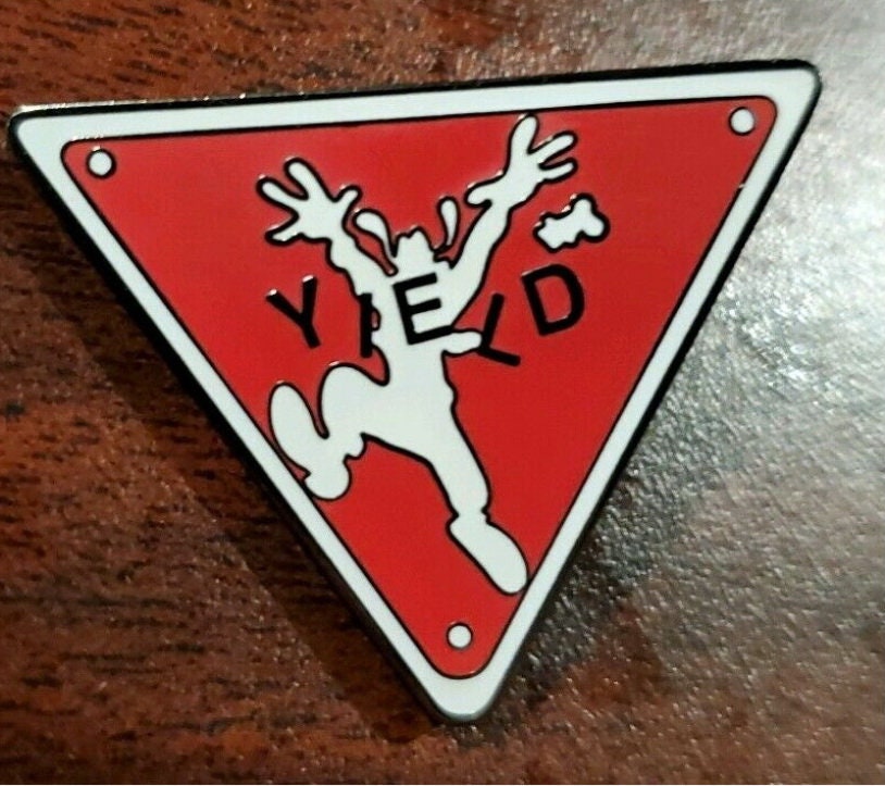 Vintage Goofy Traffic/road Signs Yield Disneyland Pin | Etsy