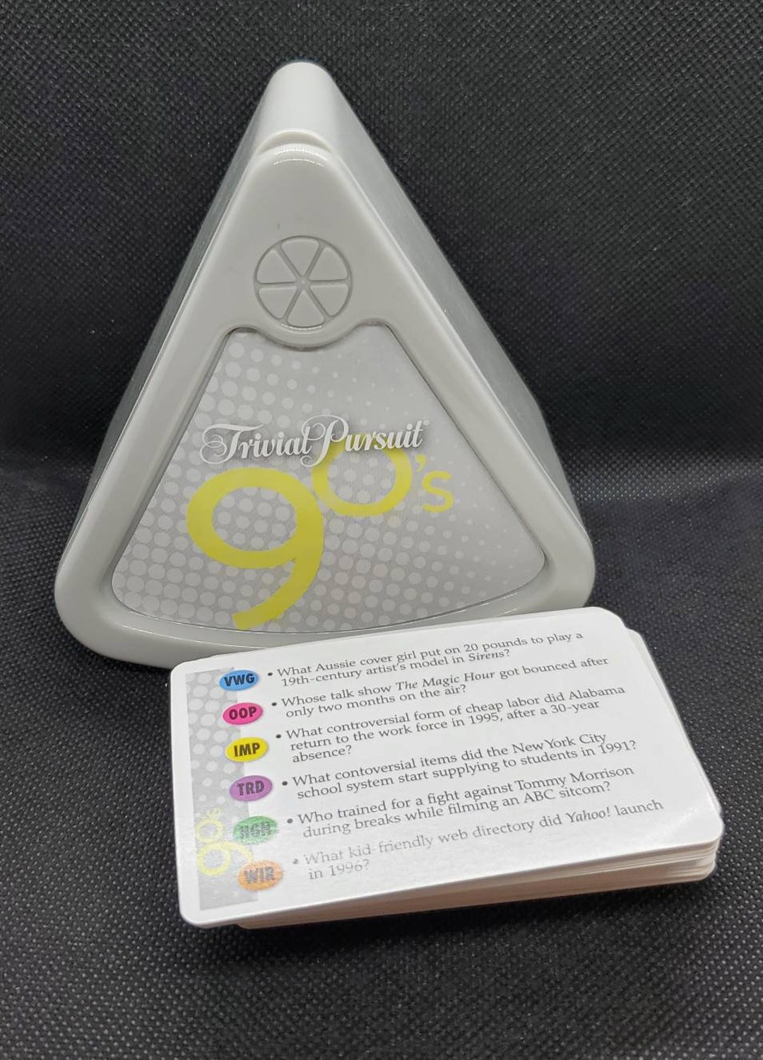 Trivial Pursuit 90s Edition Trivia CARDS ONLY 100 Cards Plus Card Box ...