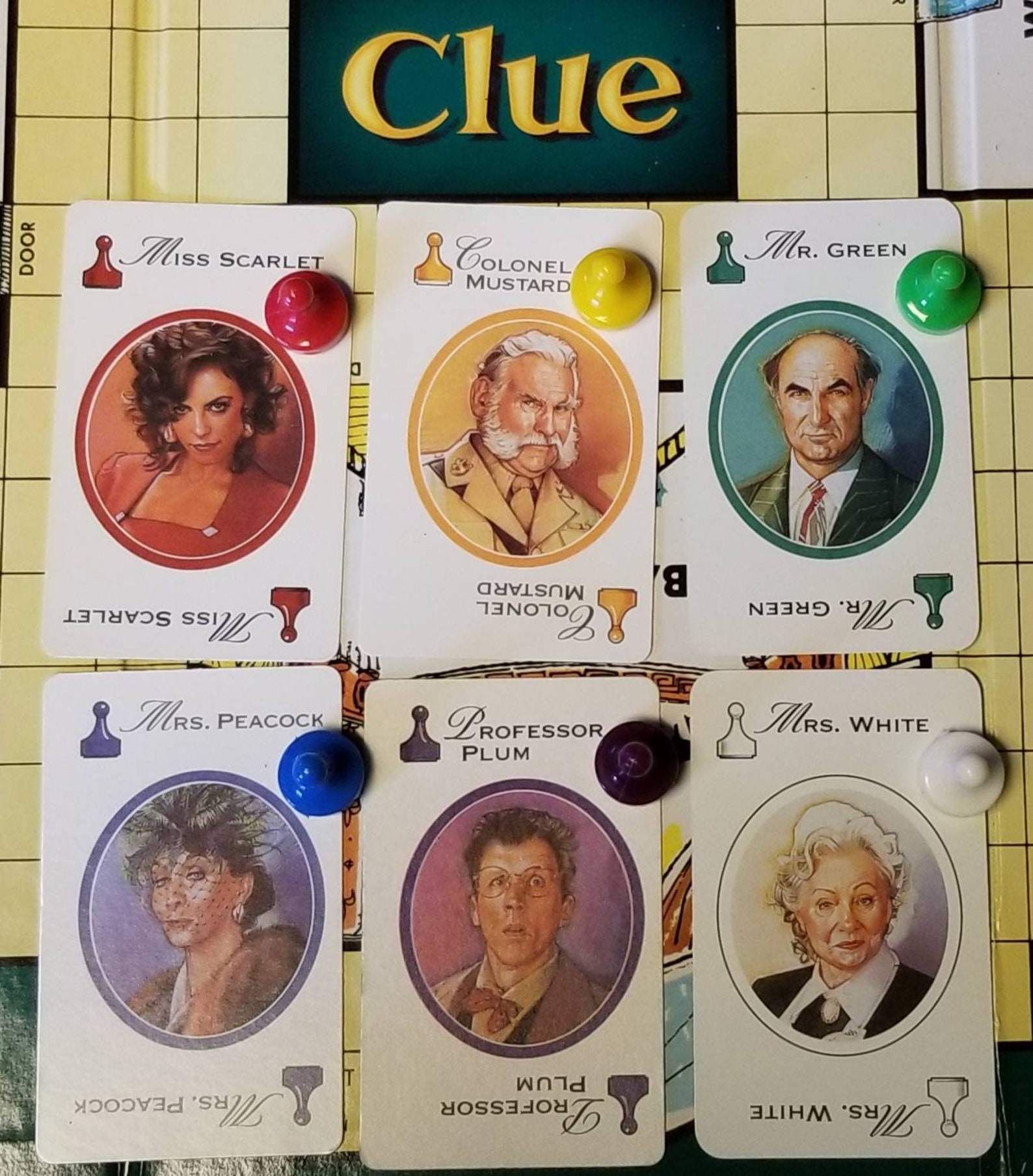 Clue Cluedo Upcycled Game 100mm Disc Ornament CUSTOMIZABLE - Etsy