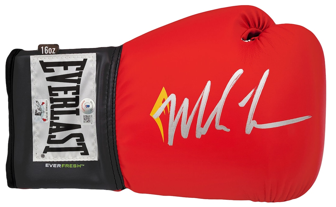 Mike Tyson Autographed Signed RH Boxing Glove BECKETT - Etsy