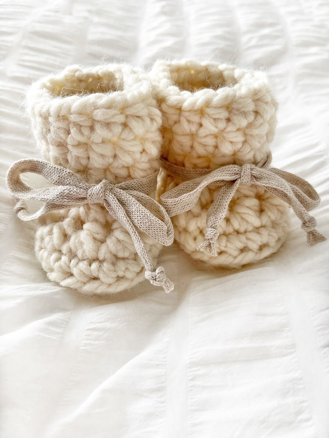 Classic Baby Slippers, Baby Booties, Baby Gift, Infant Slipper, Newborn ...