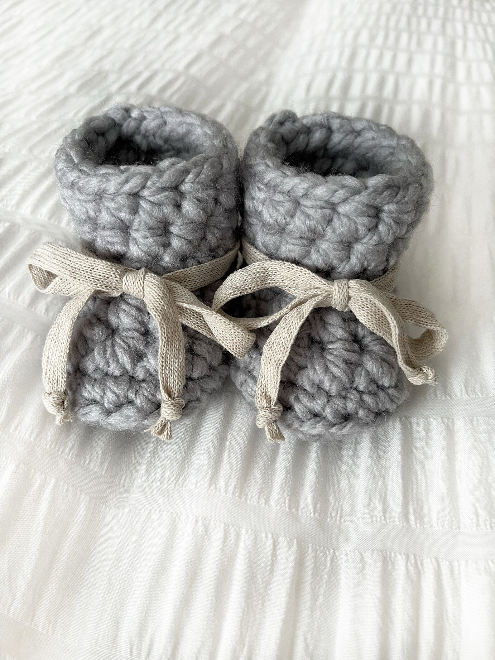 Classic Baby Slippers, Baby Booties, Baby Gift, Infant Slipper, Newborn ...