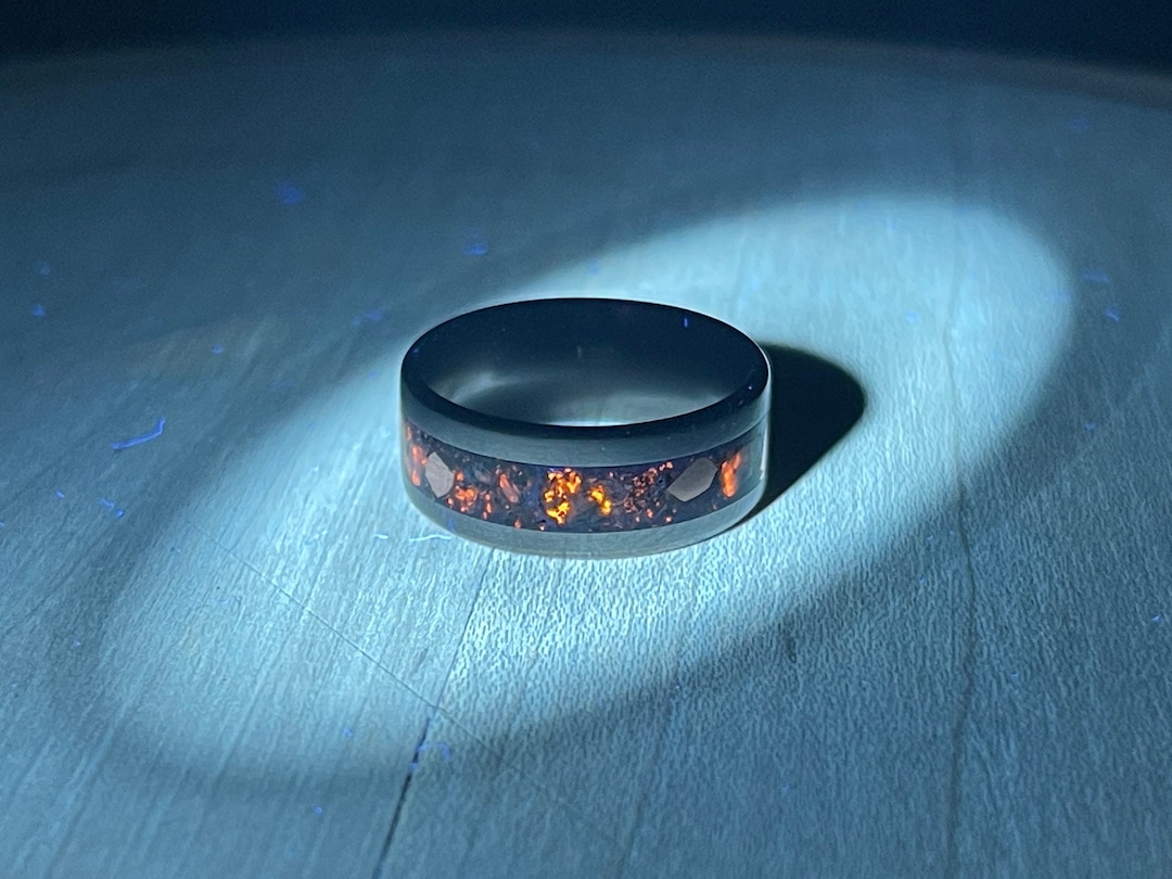 Yooperlite and Copper in Titanium Handcrafted Ring made to Order - Etsy