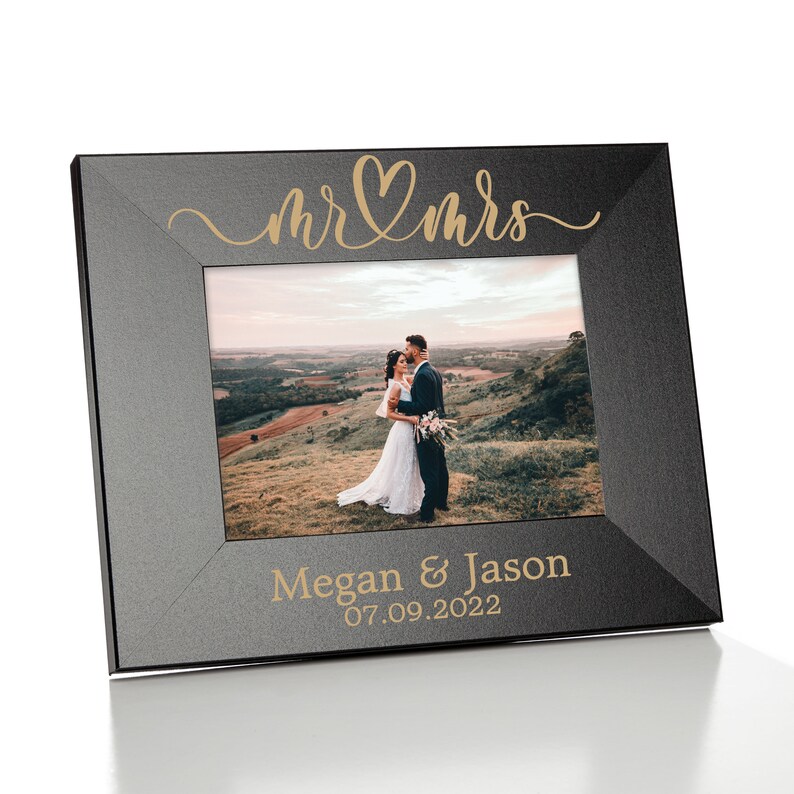 Mr & Mrs Picture Frame Personalized Wedding Picture Frame - Etsy