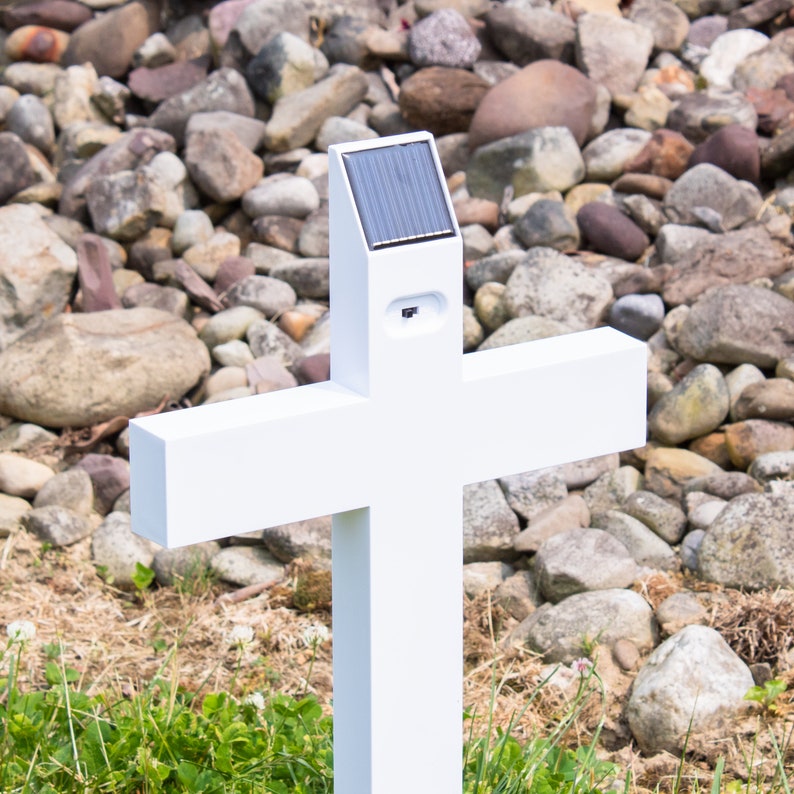 Christmas Memorial Solar Cross Garden Stake | Holiday Sympathy Garden ...
