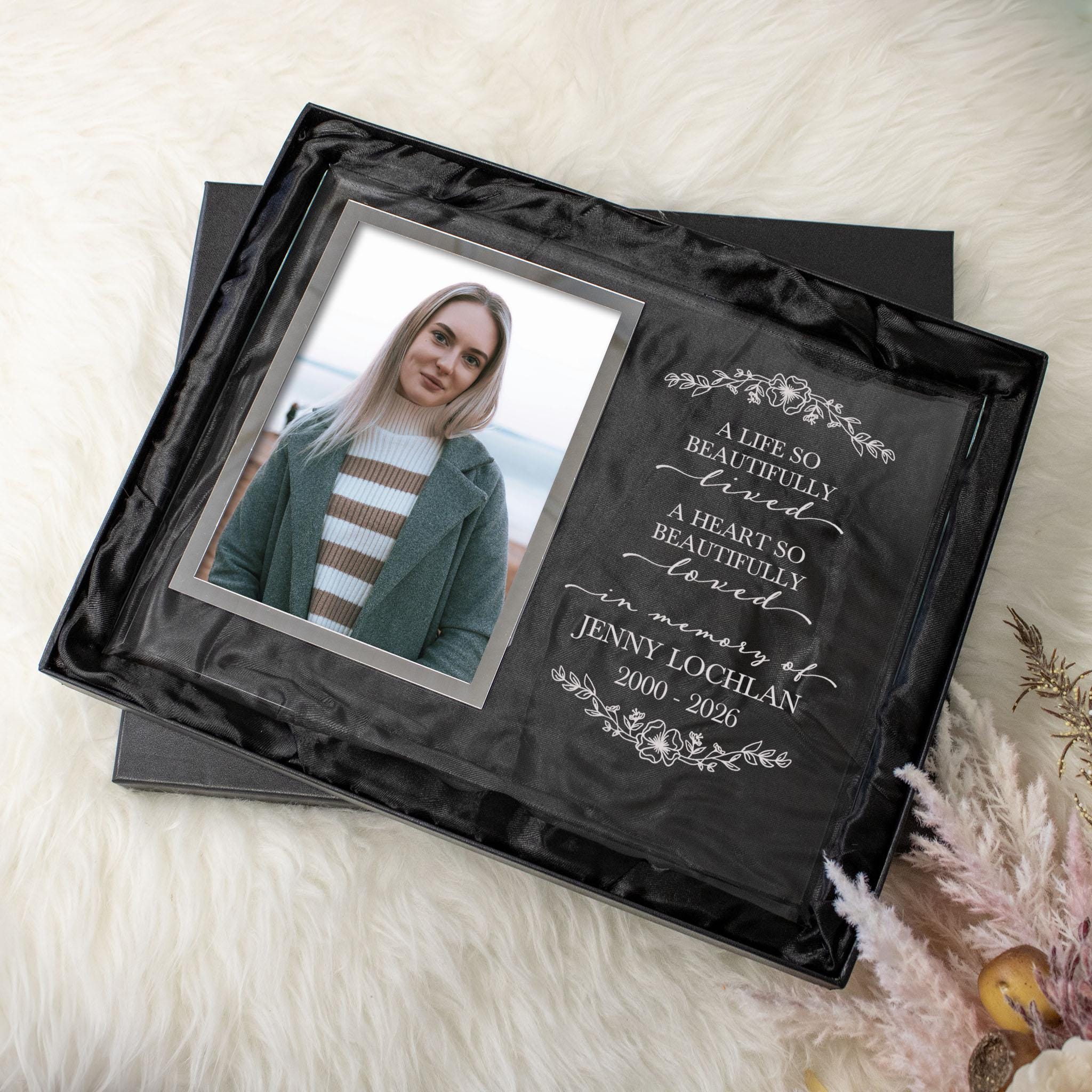 In Memory of A Beautiful Life Picture Frame | Personalized Memorial ...