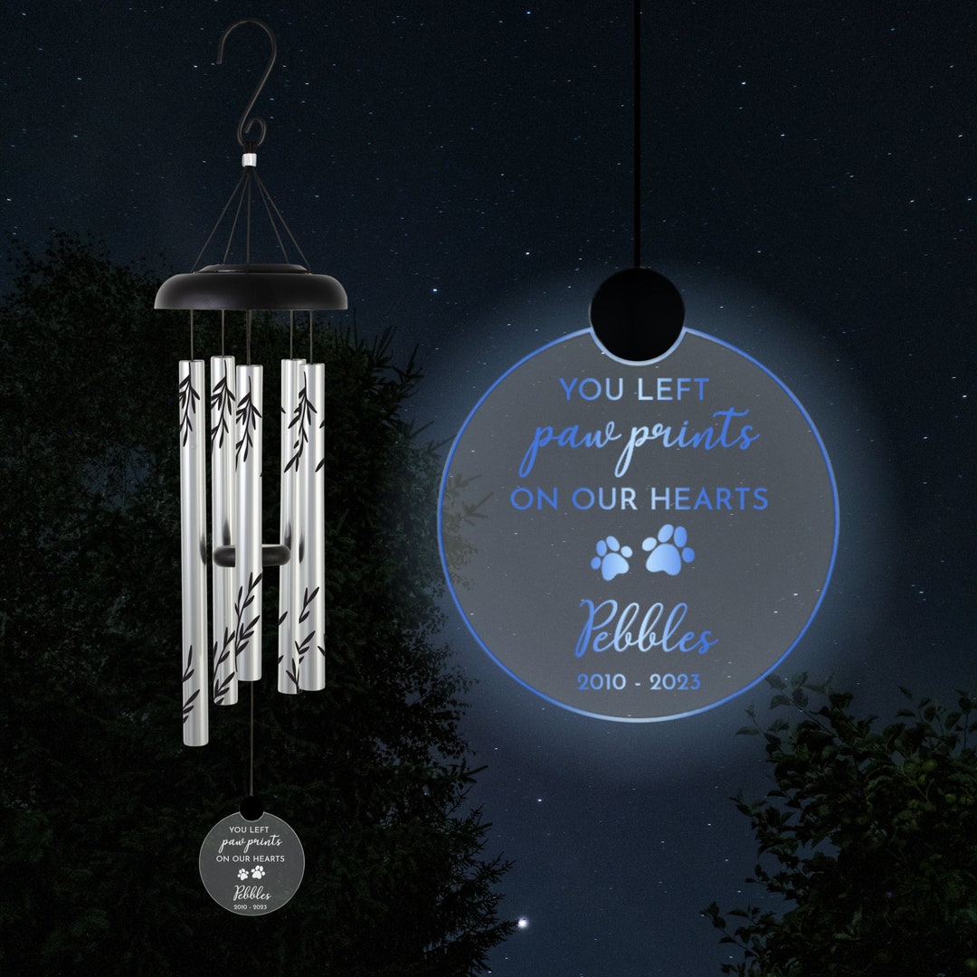 Paw Prints on Our Heart Solar Wind Chime | Lighted Cat Wind Chime ...