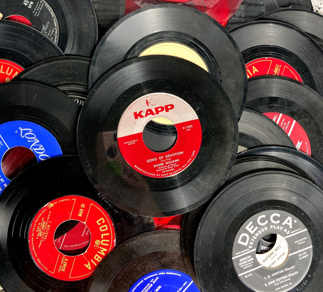 Lot of 25 Vinyl Records 7 45s Non Specific Genre for - Etsy