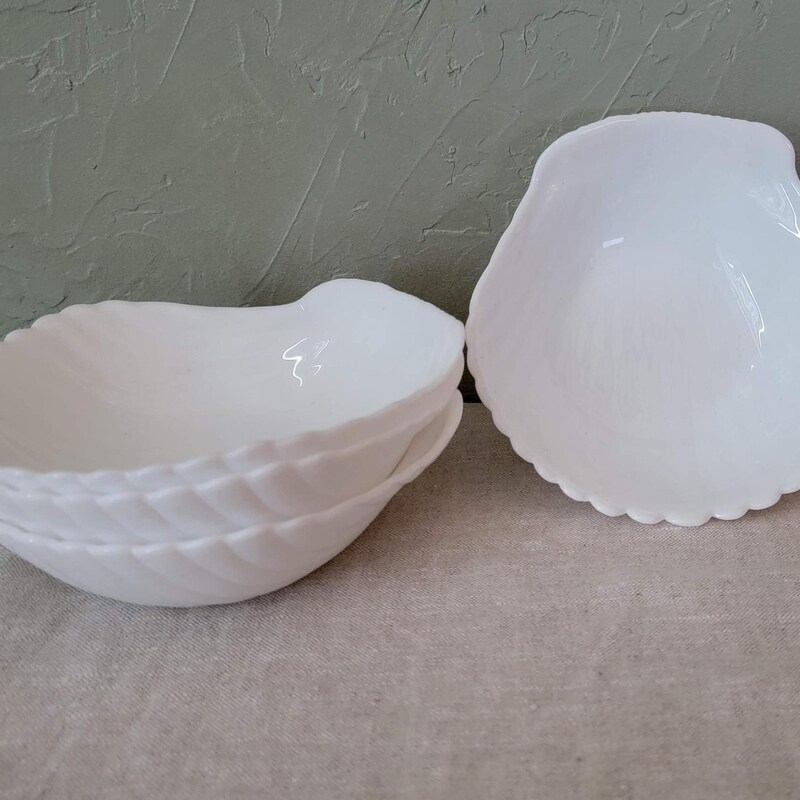 Clam Shell Bowl - Etsy
