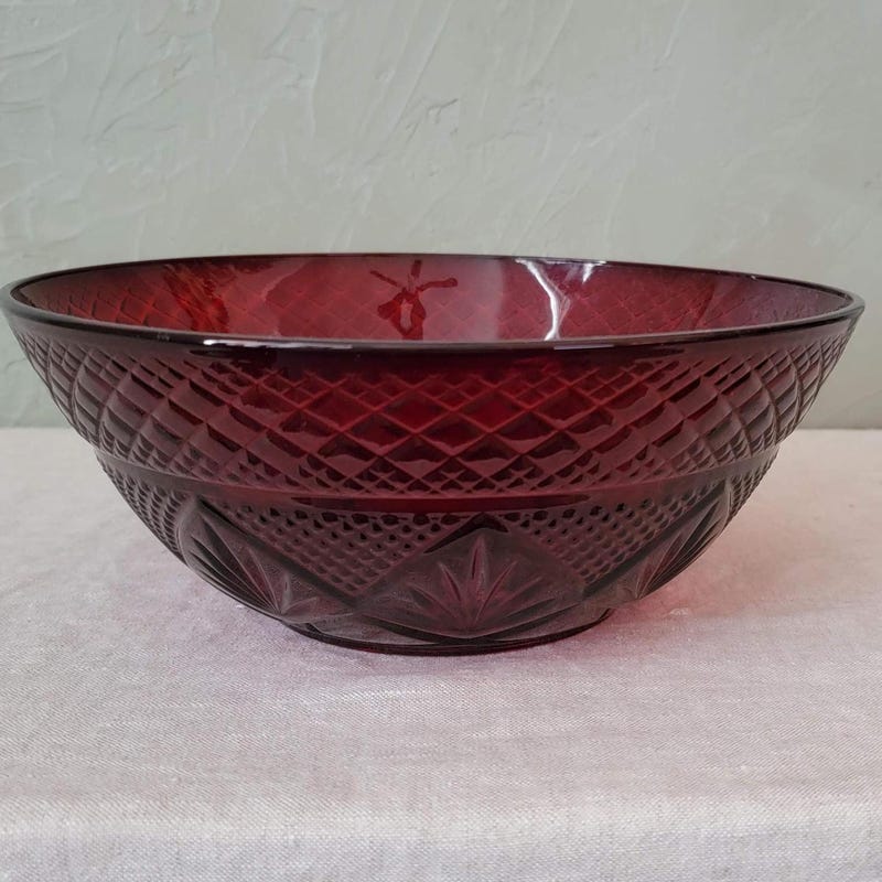 Red Glass Bowl - Etsy
