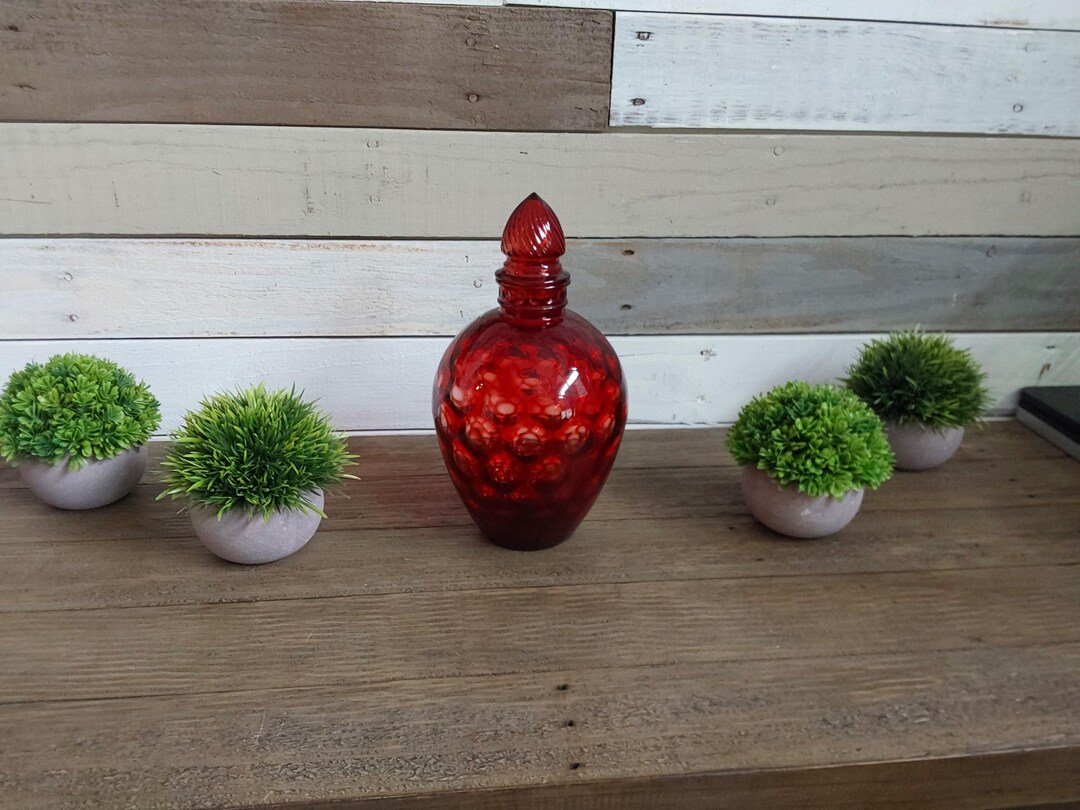 Vintage Wheaton Glass Honeycomb Red Vase - Etsy